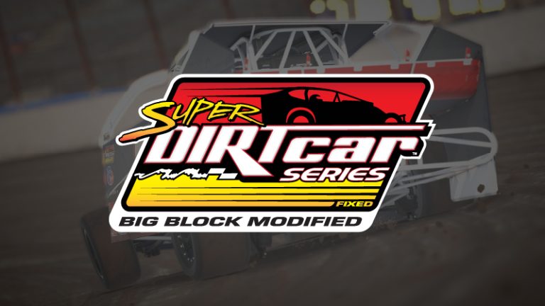 Dirt Oval - iRacing.com | iRacing.com Motorsport Simulations