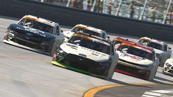 eNASCAR College iRacing Series Race Preview: Iowa - iRacing.com ...