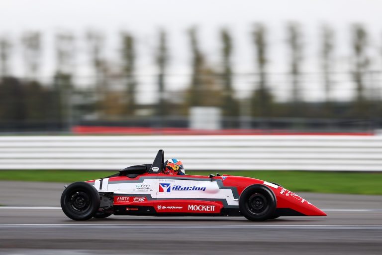 INSIGHT: Max Esterson on the Ray FF1600 - iRacing.com | iRacing.com ...